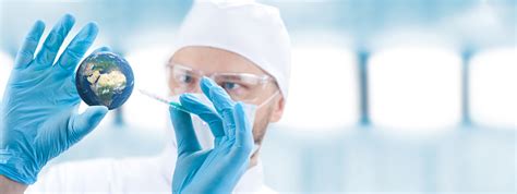 의사는 코로나 바이러스에 대한 백신과 손에 지구 지구와 의료 주사기를 개최 3d 렌더링 Nasa가 제공하는 이 이미지의 요소 3차원 형태에 대한 스톡 사진 및 기타 이미지