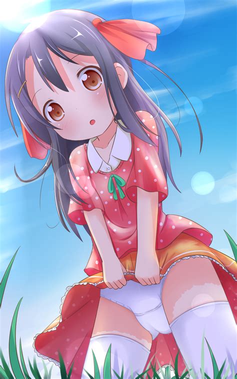 女児ショーツロリ可愛いロリ少女が子供らしい布面積の広い女児ショーツ姿でジュニアショーツとは一味違うロリパンツエロ画像 二次ろぐぴんく