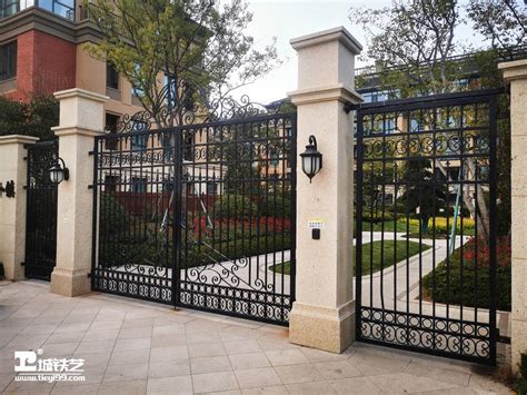 铁艺大门 庭院门 小区大门tdm2130 实景拍摄 铁艺护栏围墙样式大全产品图集
