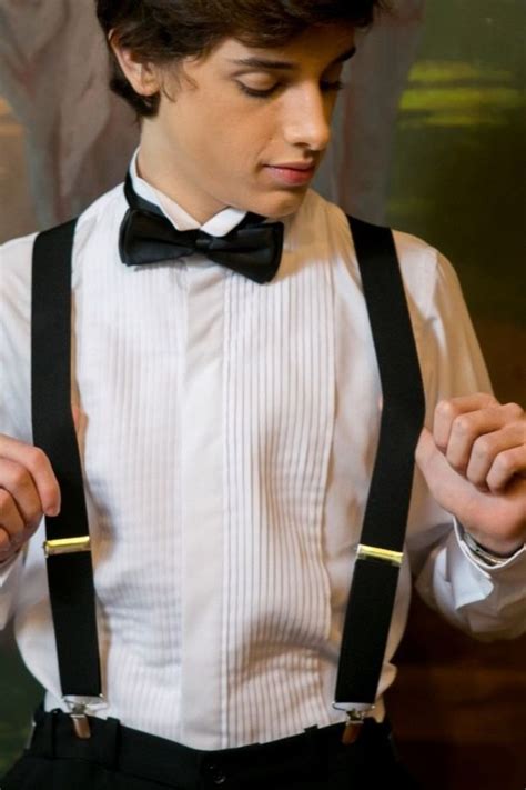 Traje Formal Masculino Com Gravata Borboleta Preta Suspensório Masculino Traje Formal