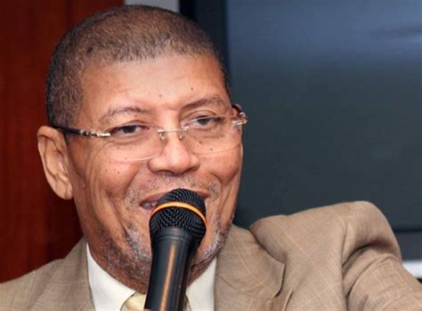 Sepultan Restos De Simón Díaz