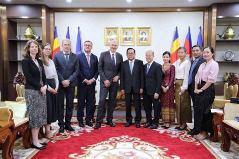 សាធារណរដ្ឋឆេកប្តេជ្ញាពង្រីកកិច្ចសហប្រតិបត្តិការលើវិស័យអប់រំបណ្តុះបណ្តាលបច្ចេកទេស