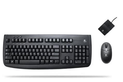 Logitech Deluxe 660 Cordless Desktop Black 920 000463 Tastature Komponente