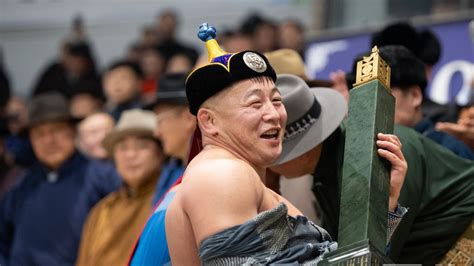 Улсын начин Д Амарсайхан түрүүлж Ерөнхийлөгчийн цомыг өргөлөө