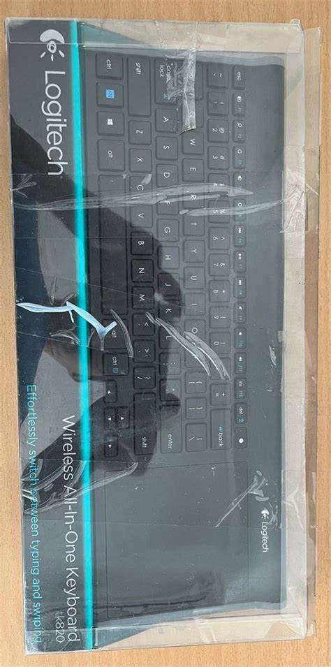 Logitech Wireless All In One Keyboard Tk820 Computers And Tech Parts