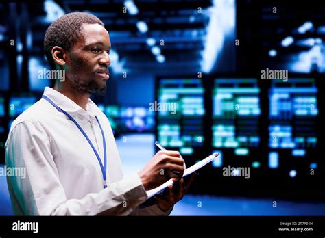 Experienced It Admin Evaluating Server Rigs Using Renewable Sources To