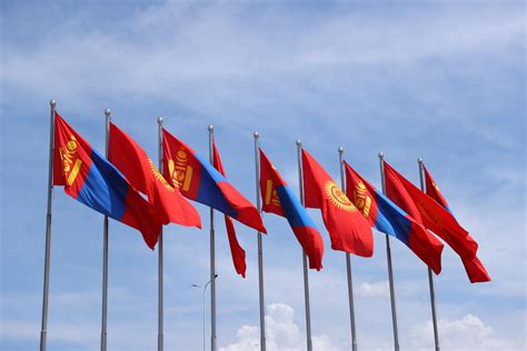 Монгол Улс Бүгд Найрамдах Киргиз Улс Хамтарсан тунхаглал гаргав Монгол Улсын Ерөнхийлөгчийн