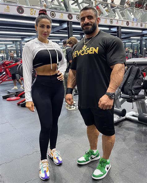 ‎🥇لیلی رحمانی بانوی انرژی👑‎ ‎‎کدوم عکس بهتره ؟ 1 2 3 4 5 معجزه