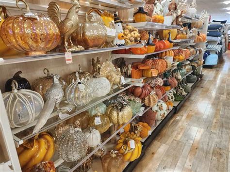 What Colors Go With A Rust Color Scheme In Your Home 16 Color Ideas You Will Love