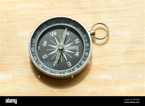 One Simple Small Compass Wayfinding Symbol World Directions Abstract