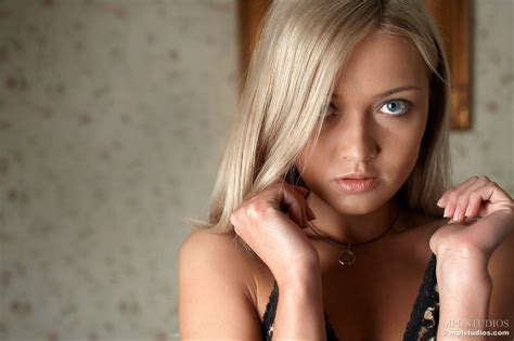 Russian Blonde Naked Milf Xxx Dessert Picture