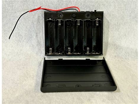 AA Battery Case With On Off Switch