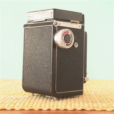 完動品 RICOHFLEX NEW DIA リコーフレックス ニューダイヤ 二眼レフ フィルムカメラ 361 中古 送料無料 のヤフオク落札情報
