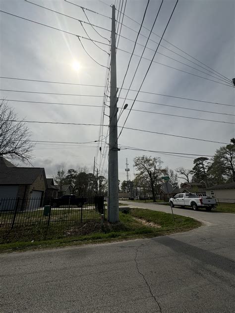 Pole Transfer And Removal Streamlining Third Party Attachments Front Line Power Construction