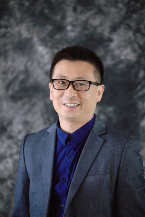 初健 教授 宿迁学院艺术与传媒学院