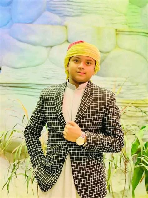 মাদ্রাসায় ও ইস্কুলের ছাত্র ছাত্রী গ্রুপ