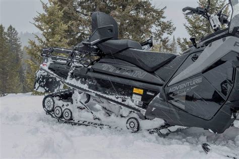 Polaris Titan Adventure 650 2025 Test Ride Snowmobile Passion