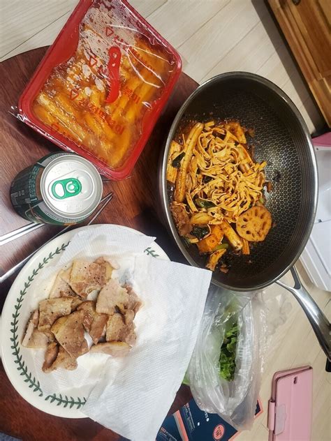 마라샹궈 신전떡볶이 맥주 푸드 캐시피드