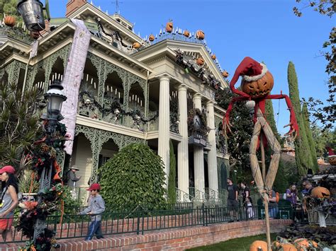 Disneyland Halloween Haunted Mansion Inside