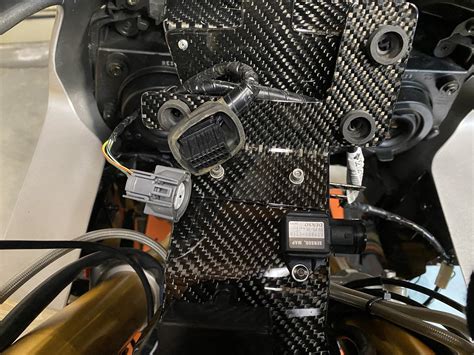 Fitting Dhc Intake Snorkel Map Sensor Placement Rc51 Forums
