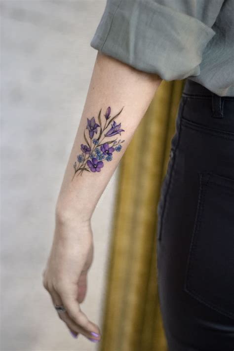 Тату цветы Тату на руке Тату цветы для девушек 100 татуировок и эскизов на нашем сайте