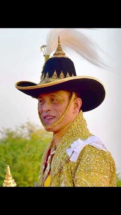 ทรงพระเจริญ 💛💛💛🙏🇹🇭เนื่องในโอกาส พระราชพิธีมหามงคลเฉลิมพระชนมพรรษา 6