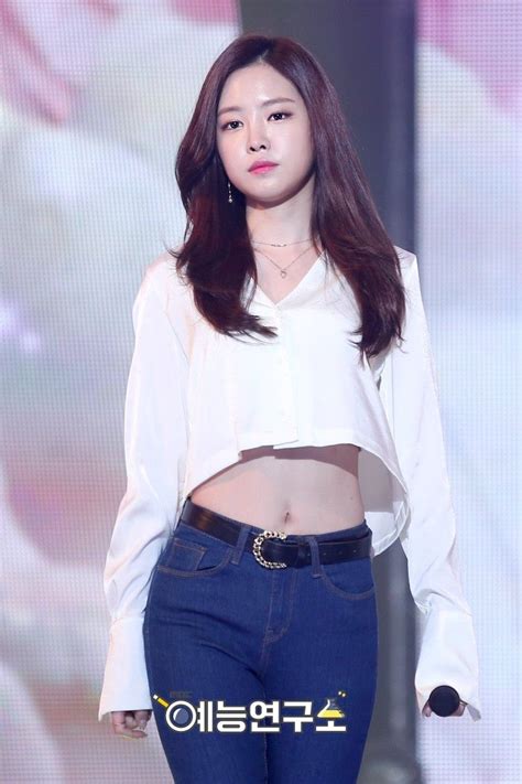 손나은 Naeun 예쁜 한국 여자 아름다운 여성 패션