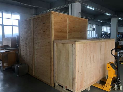 双螺杆挤出实验线完工出货至新西兰 精密挤出机 小型实验室教学用微型单双螺杆 广州市哈尔技术有限公司 压光机 塑料橡胶配方开炼机 实验用密炼机