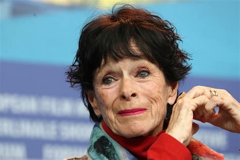 Джералдин дъщерята на Чарли Чаплин пристига в София Площад Славейков