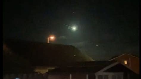 Hundreds Spot Fireball Shooting Across Night Sky Rainbow Radio Online