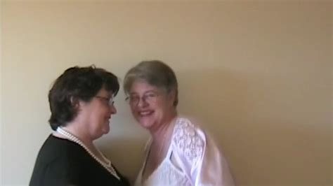 Girdle Goddess And Mistress Sue Sexy Sisters Girdle Goddess Ddew
