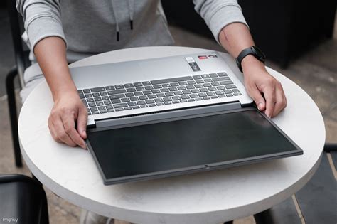 Tr N Tay Lenovo Ideapad Slim Thi T K T I Gi N N N T Ng Amd Ryzen Mendocino H C