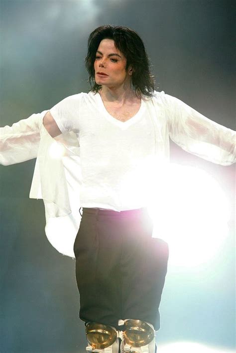 Michael Jackson Invincible Era