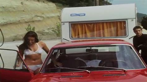 Ana Belén desnuda en Morbo