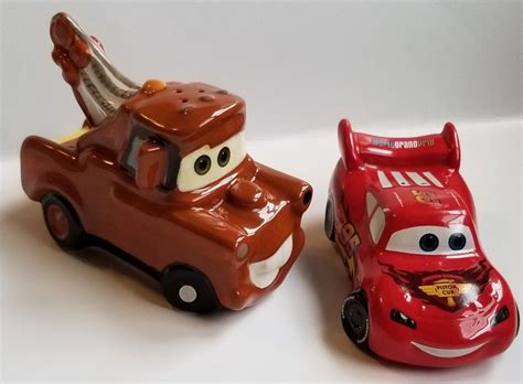 Disney Cars Tow Mater And Lightning Mcqueen Easy Clay Sculptures Diy Clay Crafts Pottery