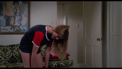 Robin Mattson Nude Pics Página 1