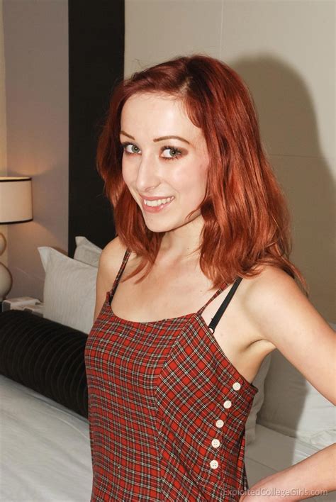 Amateur College Coed Exploited Fotos Porno Xxx Fotos Imágenes De Sexo 2715817 Pictoa