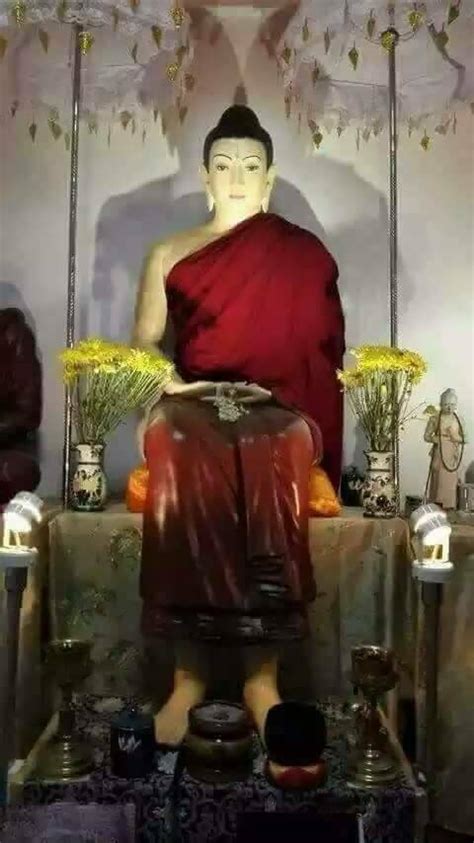 ဘုရား တရား သံဃာ ဘုရား တရား သံဃာ Added A New Photo