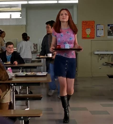 Kirsten Dunst Photo Kirsten Behind The Scenes Of Spider Man Artofit