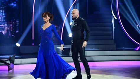 Неделя Щонова пита Краси Радков Ще те възбудя ли с шамар Lupa Bg