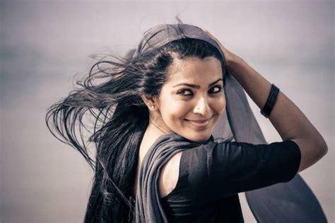 Parvathy Parvathi Menon Movies Bio And Lists On Mubi