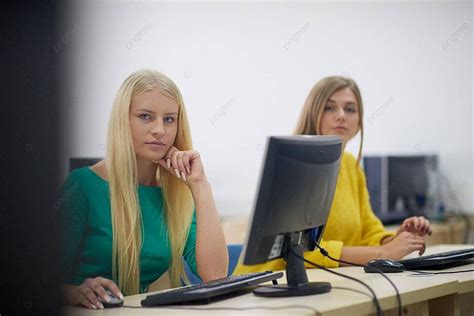 Babes Group In Computer Lab Classroom Management Study Girl Photo Background And Picture For