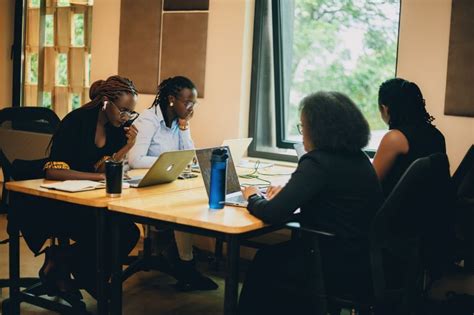 Aqs Predictiveanalytics Datadriven Stayahead Futureofdecisions