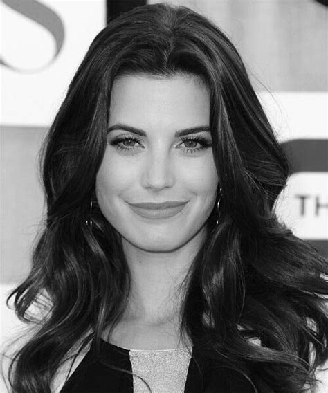 Meghan Ory Megan Bowman Gray Morgan High Potential Meghan Ory Hair