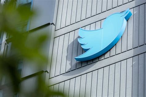 Musk Relaunches Twitter Blue After Fake Account Fiasco Trends Mena