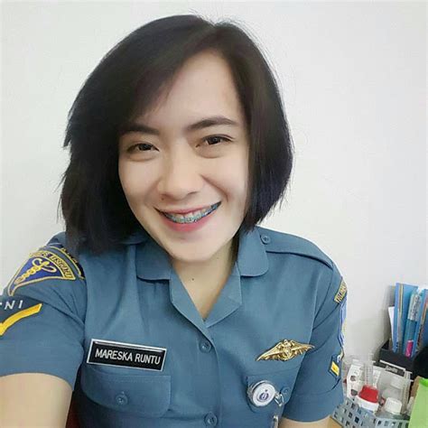 Army Police Sweety Gadis Dumay