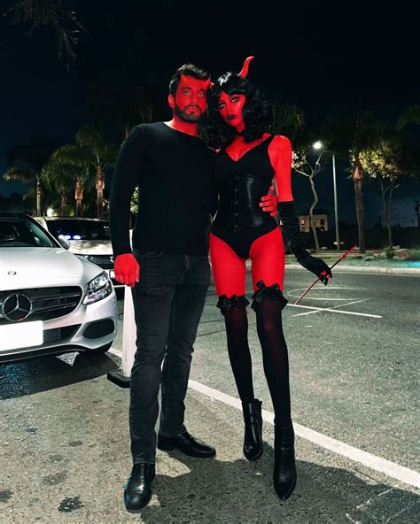 Red Devil Couples Costume Devil Halloween Costumes Couples