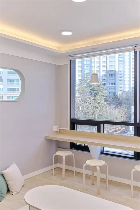 깨끗한 화이트톤으로 깔끔한 24평 논술 국어 학원 인테리어 김포 구래동