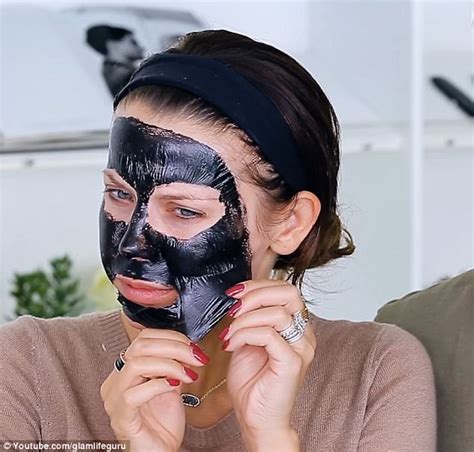 How To Remove Blackheads Safely Daily Mail Online