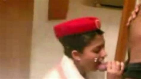 Arab Emirate Steward Cabin Blowjob Before The Flight Porn Videos